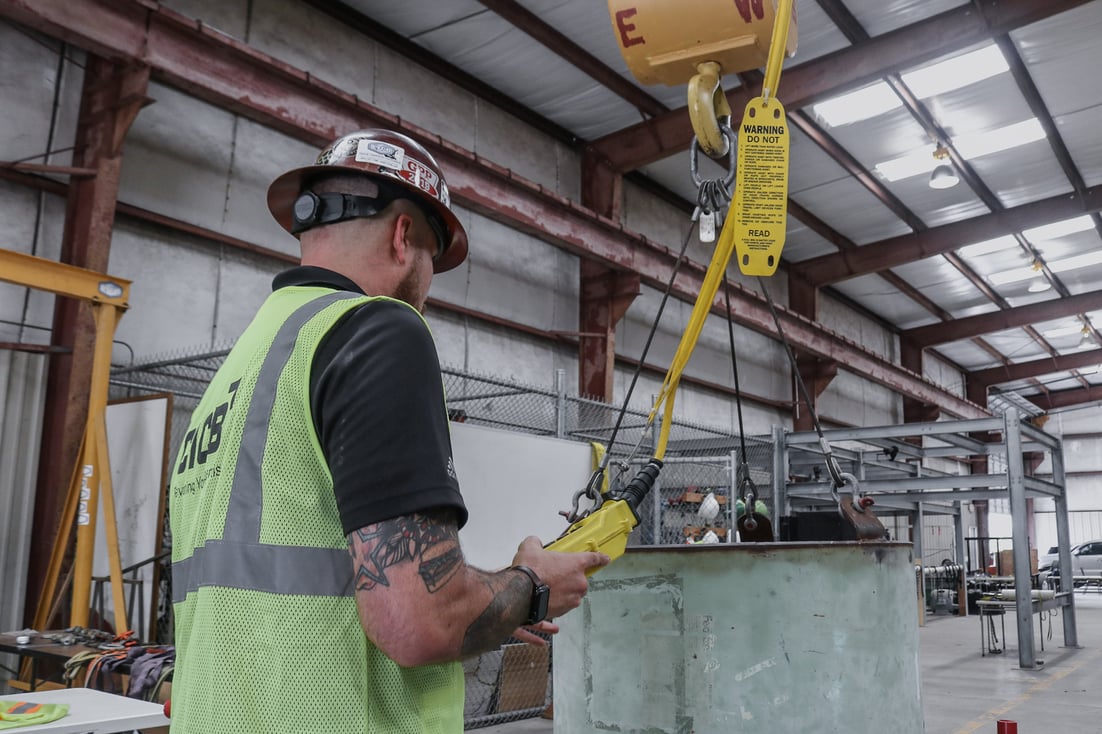 Why Your Overhead Crane Operators Need to be Formally Trained